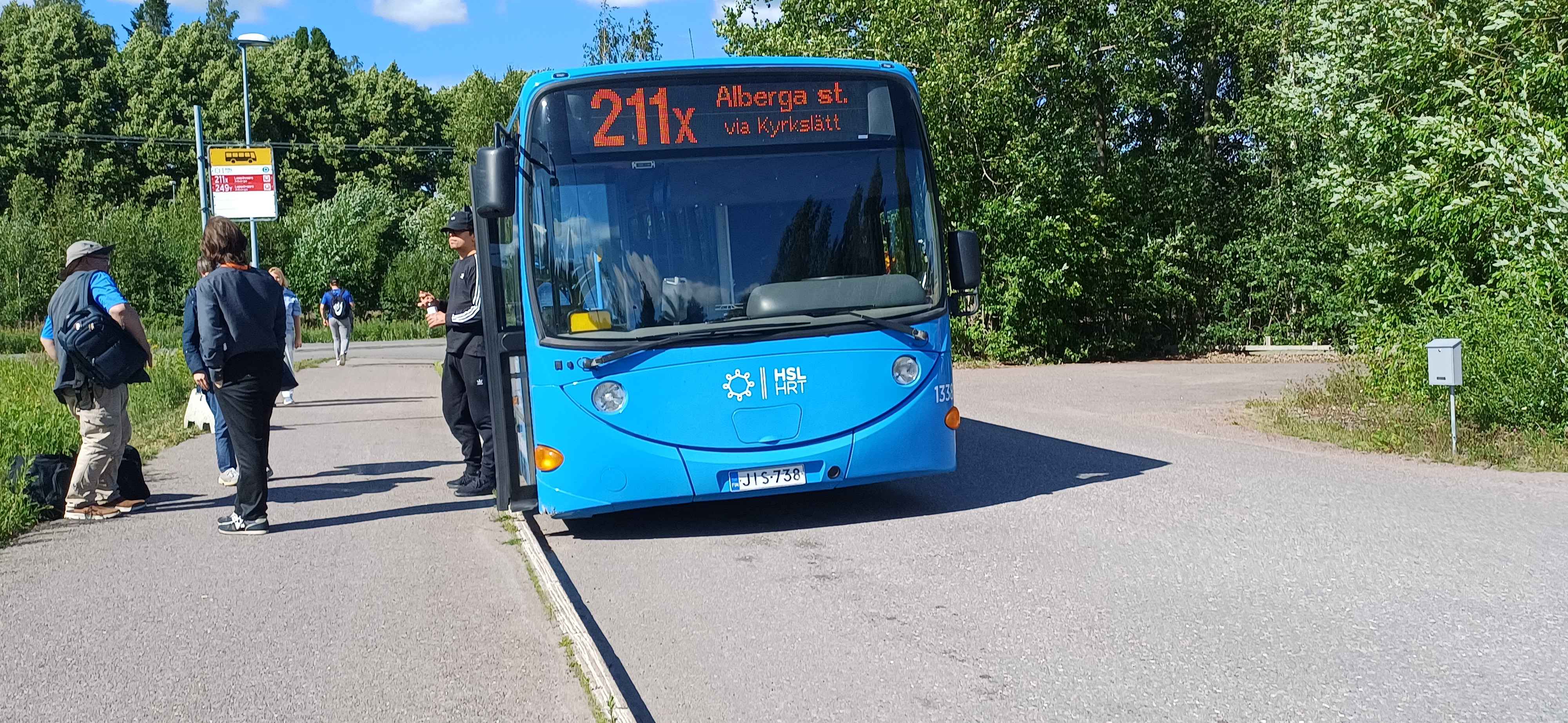 Koiviston Auto Helsinki 1338 | Joukkoliikennefoorumi